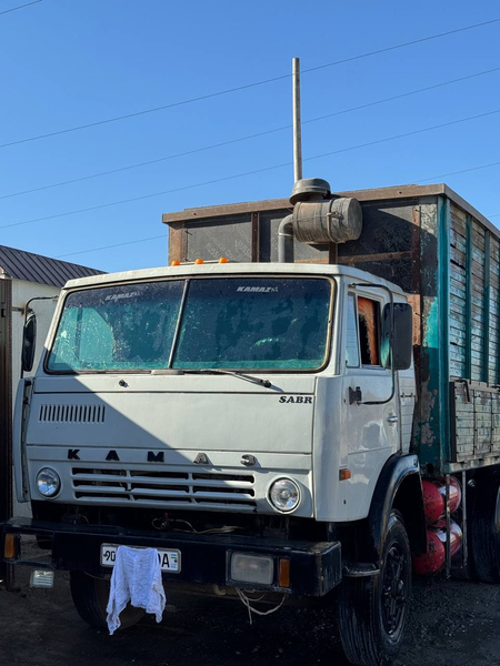 Kamaz sotiladi .