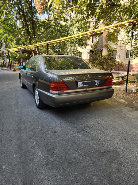 Mercedes Benz W140 S600