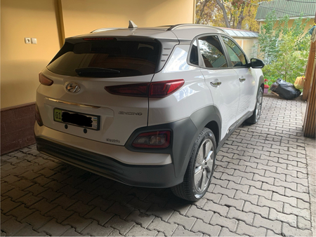 Hyundai Encino ev (Kona) , 2021