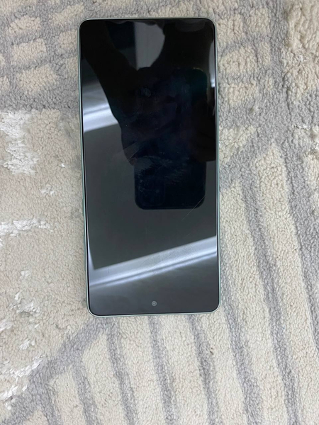 SAMSUNG A73 Sotiladi