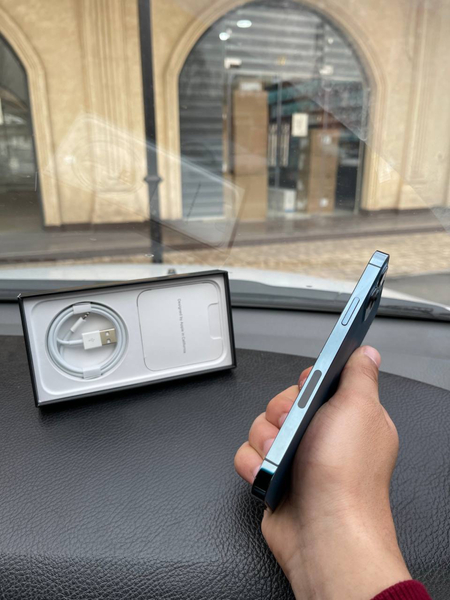 iPhone 12 Pro Max