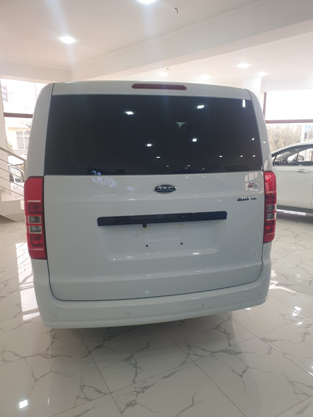 JAC M3 sotiladi Tashkent motors Navoiy filiali
