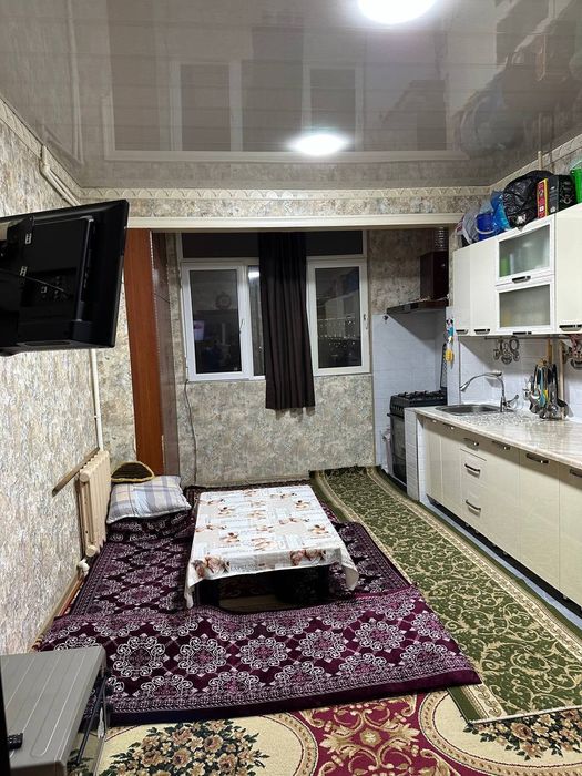 Продаётся квартира 4-комнатная Шайхантохурский район