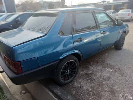 Lada sotiladi srochni 3300 kelishamiz