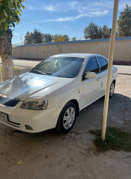 Chevrolet Lacetti 18