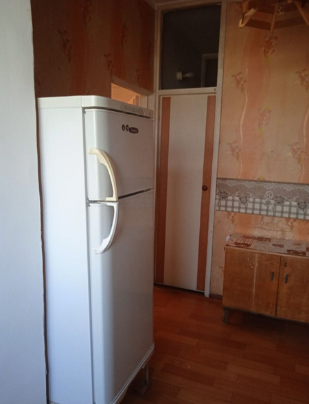 Аренда здаётся 1 комнатьний квартира оринтир кадшва базар цена 300$