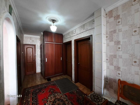 Срочно продается квартира 3/3/4 на М Улугбекском районе  (J3069)