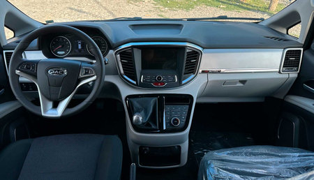 JAC M4 Минивен 9уриндикли сотувда тайёр арзон нархда Gazel Kia Hyundai