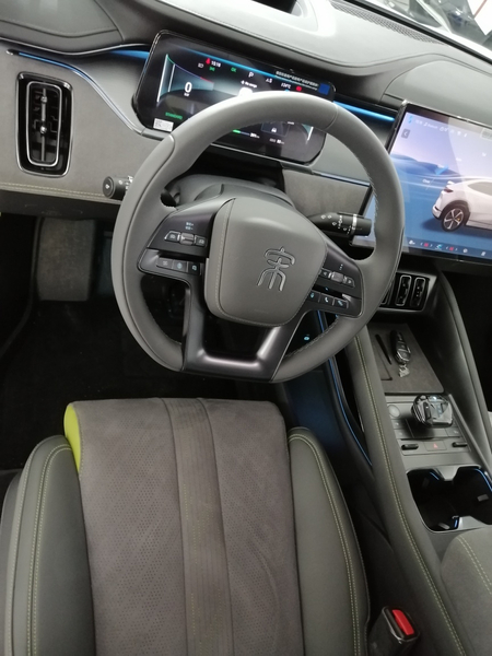 BYD SONG L 2 DUAL MOTOR 4 WD 602 km машина с гарантией