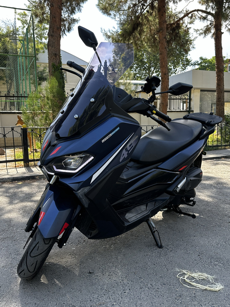 Скутер копия YAMAHA  Модель: Q Max