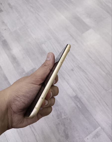 iphone xr 64 gbli