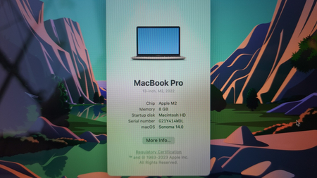MACBOOK PRO M2 8GB/512GB siliver 2022