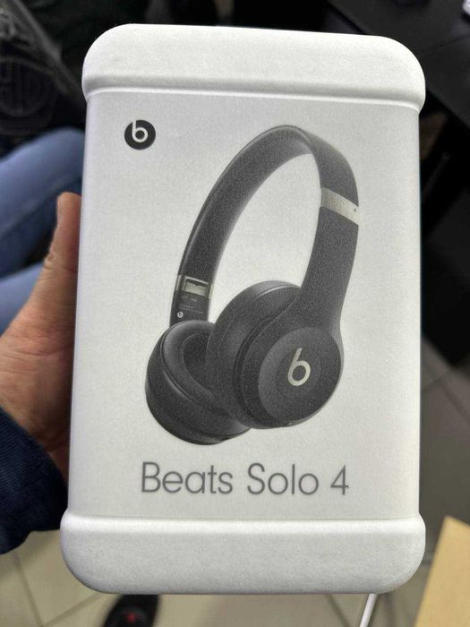 Беспроводные наушники Beats Solo4 Wireless Bluetooth On-Ear Headphones