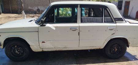 Сотилади VAZ 2106