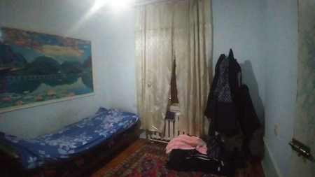 Срочно! Продаю 2-х комнатную на Юнусабад 19. 2/5/5.