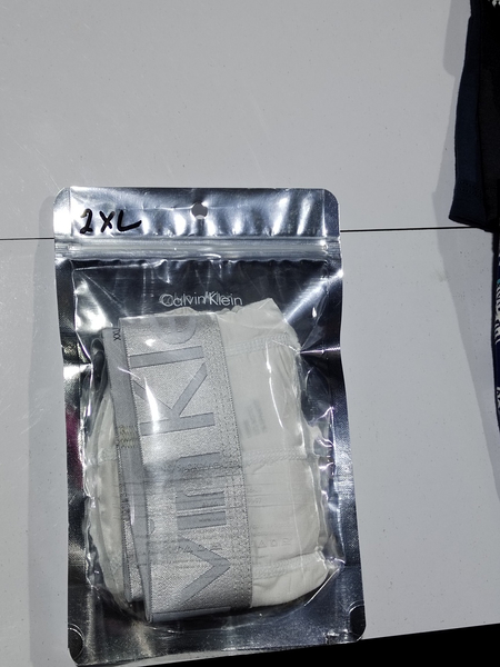 Xitoyda ishlab chiqarilgan Calvin Klein tursiklari  bambukli razmer bo