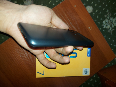 Tecno spark 7 4/64 TINNIQ