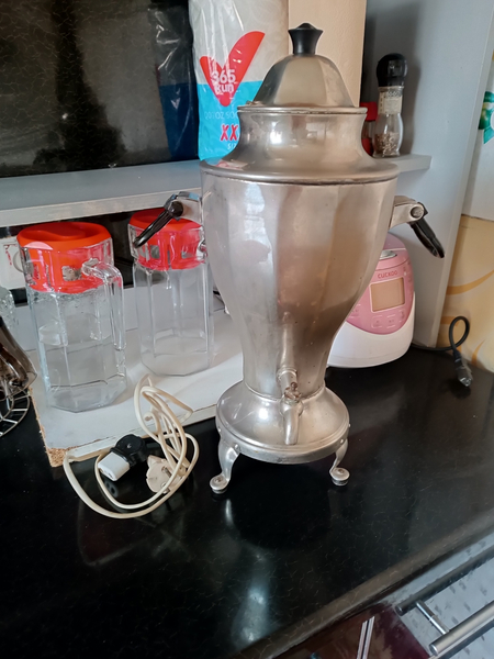 Продается Кухонный угалок