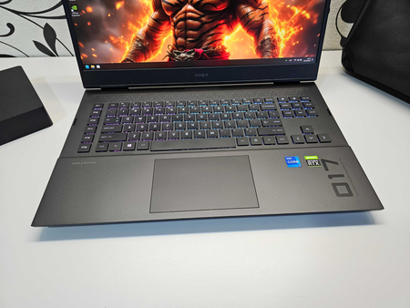 ПРОДАМ HP Omen 17 Игровой ноутбук Core™ i7-11800H/32GB/1TBSSD/RTX3060.