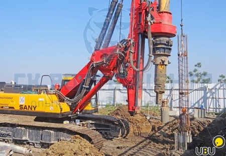 Бурение скважин для свай и работы заливки и армирования свай
