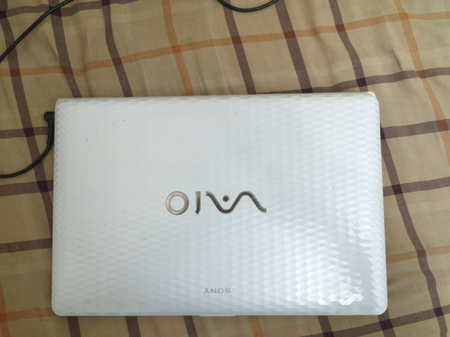 срочно продаю sony vaio i5 15.5 дюймов