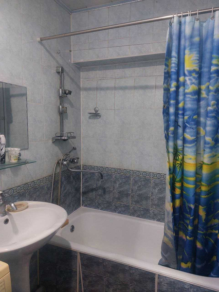 (К119949) Продается 4-х комнатная квартира в Шайхантахурском районе.