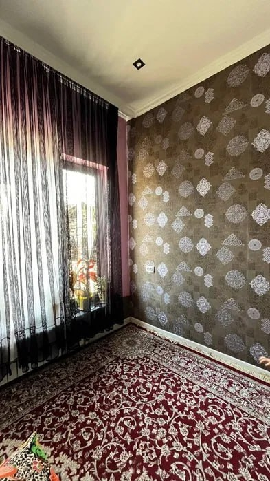 Срочно Продается дом на Шумиловский городок 3.7 сотки