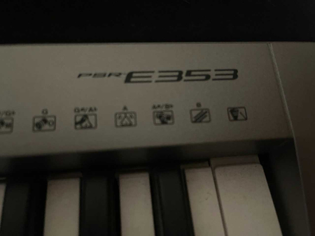 Yamaha PSR E 353