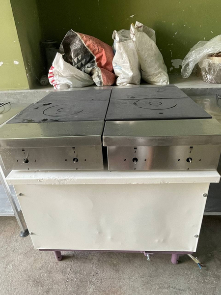 Elektro pleta 3ta elektr toki 3 fazaga ishledi  4 ta kamporkalik
