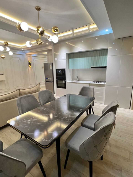 Продажа 3-комнатной квартиры