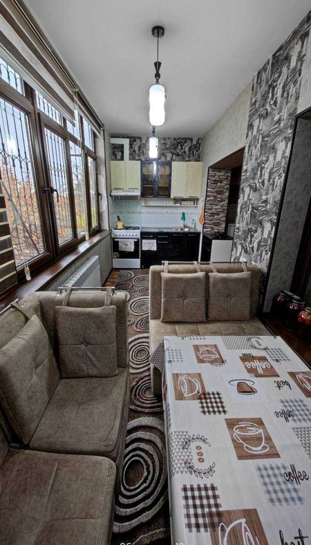 V5304 квартира 3/4/4 Шота Руставели Яккасарай Ор.р: Братские могилы