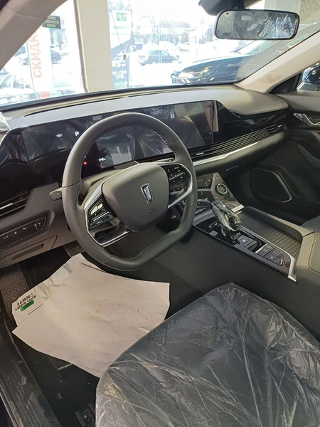 Новый Bestune B70