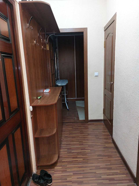 Аpeндa квapтиры 1*6*9 Рынок Кадышева