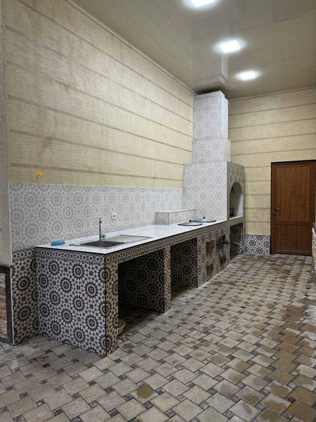 Дом Кибрай 350 м², 6 соток, ор-р улица Кибрайская, Хокимиат