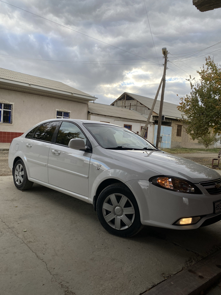 Chevrolet Laccete 2020 zavotiskoy metan