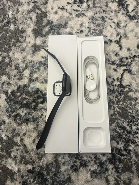 Iwatch 7 45mm.