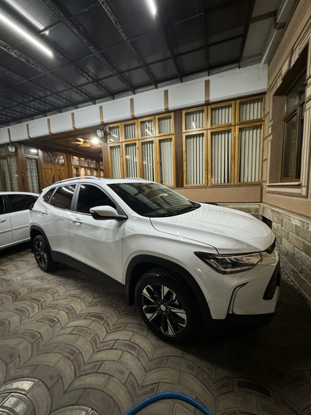 Tracker 2 Premier 2023