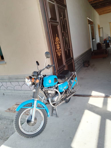 Vazxot sotiladi tayyor dakumenti bor olasiz minasiz  Bulung'ur manzil