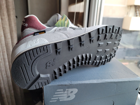 New Balance 574 Konkrete Jungle