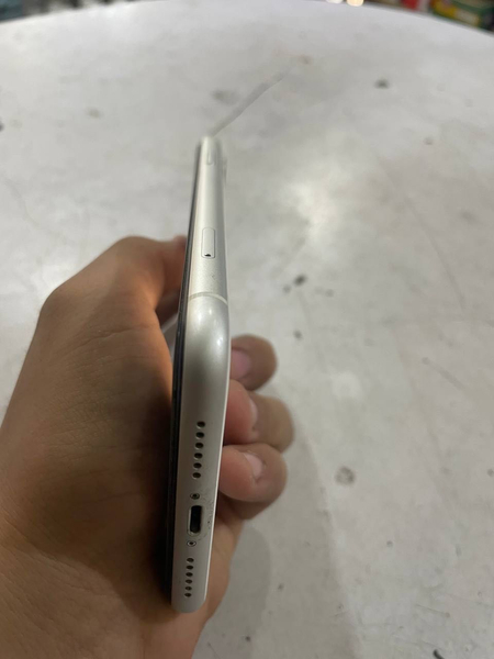 Iphone XR 94 yomkost Yengi korobka Dokument bor