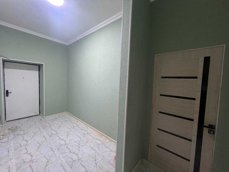СРОЧНО 88кв., 3комнат, новый Евроремонт, Цоколь