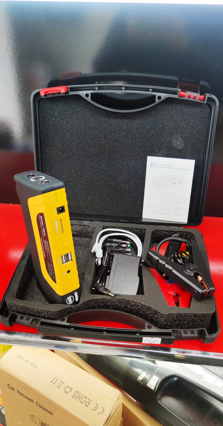 Бустер. зарядное пусковое устройство Jump starter 12.000 mah +Доставка