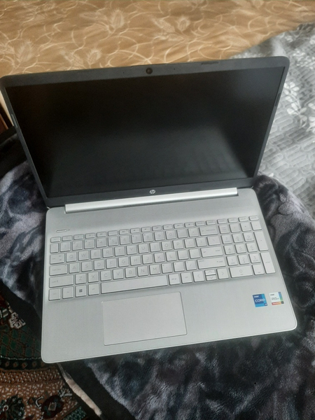 Noutbuk HP 12 avlod