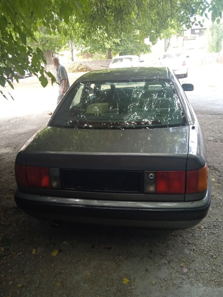 Срочно продам Audi 100 S4 супер