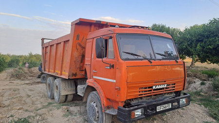 KAMAZ samasval 65115