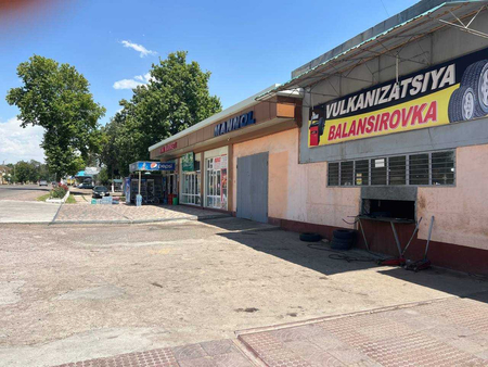 Продается готовый бизнес комплекс на международной трассе в г. Ангрен.