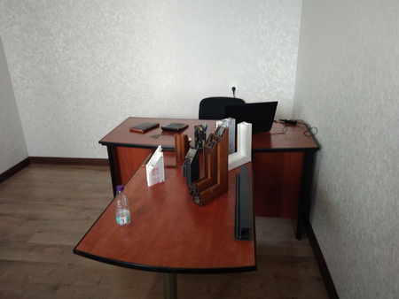Продается офисная стол