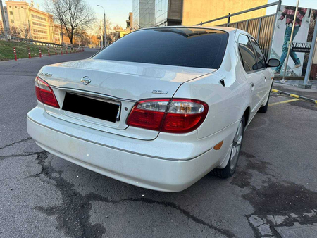 NIssan Maxima Sotiladi