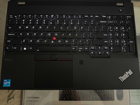 Lenovo ThinkPad P15s Core i5-1145G7 озу8гб хард256ssd Nvidia T500