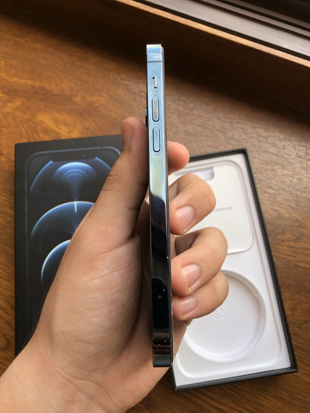 iPhone 12 pro LL/A full sotladi